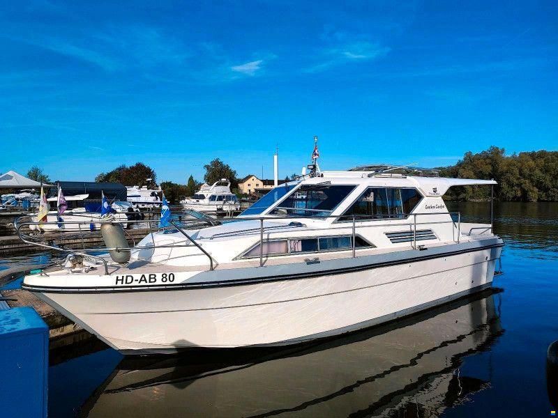 1983 Princess 30 DS, 44 000 EUR