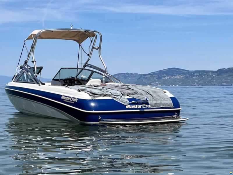 2000 MasterCraft Maristar 230 VRS, 34 000 CHF