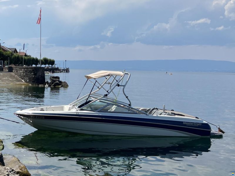 2000 MasterCraft Maristar 230 VRS, CHF 35,000