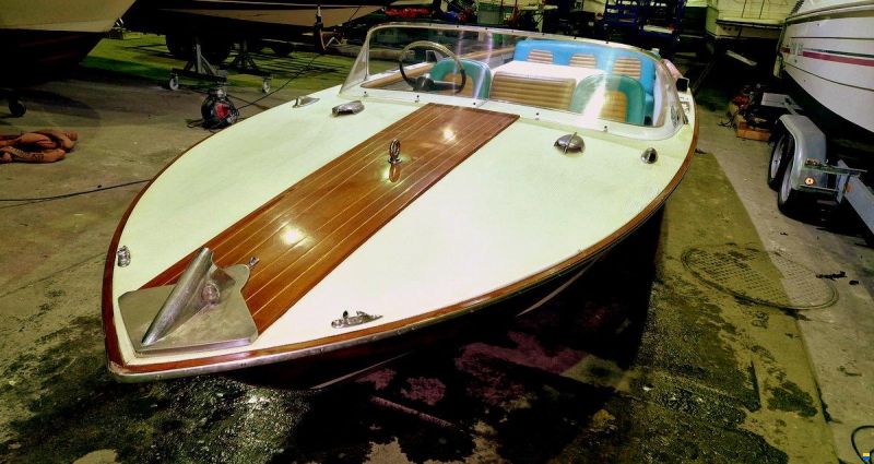 Chris Craft Holiday 20' V8, CHF 39.900,-