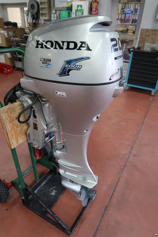 2011 Honda BF20 LRTU, CHF 2.700,-