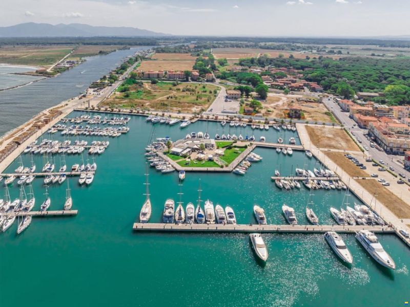 Posto barca di 12 metri (C18)