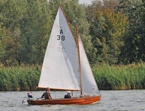 1900 Zeilboot Akkrumer Jol, EUR 100,-