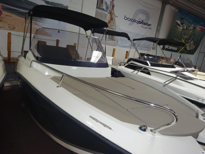 2023 Quicksilver Activ 605 Sundeck, EUR 47.800,-