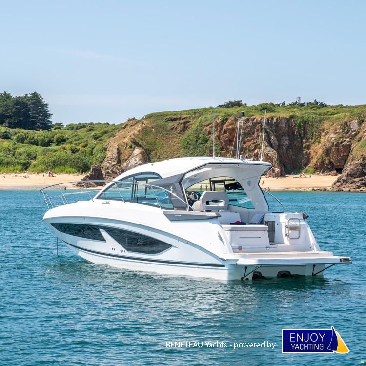 2023 Bénéteau GRAN TURISMO GT 36 Hardtop, 352 000