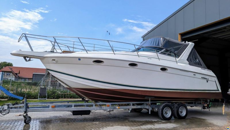 1997 Formula Cruisers Formula PC 31, EUR 68.900,-