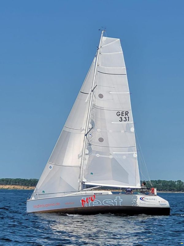 1997 Nautic 331, EUR 32.000,-