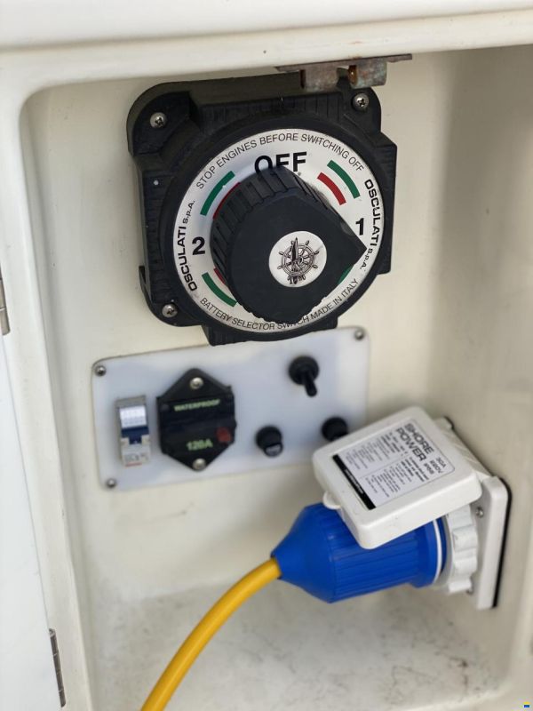 San Boat 870 CUDDY Diesel