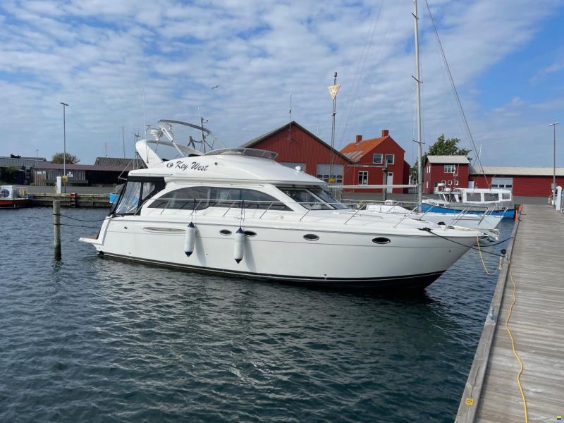 2005 Meridian 411, 2005, cummins 2 x 450, 135, DKK 1.750.000,-