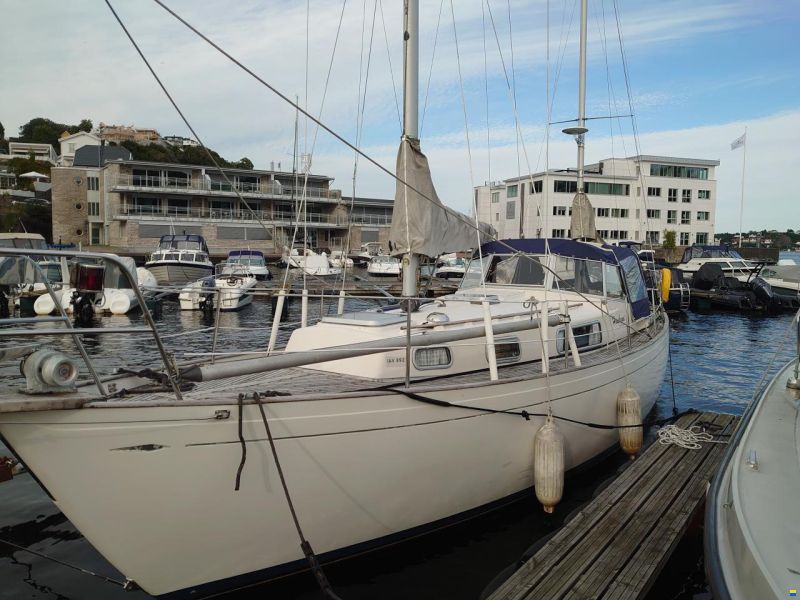 1979 Hallberg-Rassy Rasmus 35 ketch, NOK 360,000