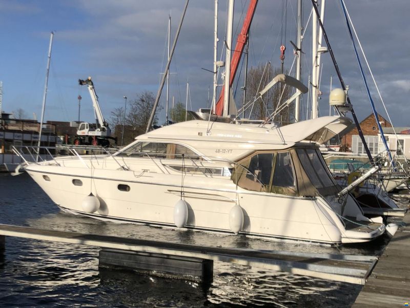 1999 Princess 430 Flybridge, EUR 157.500,-