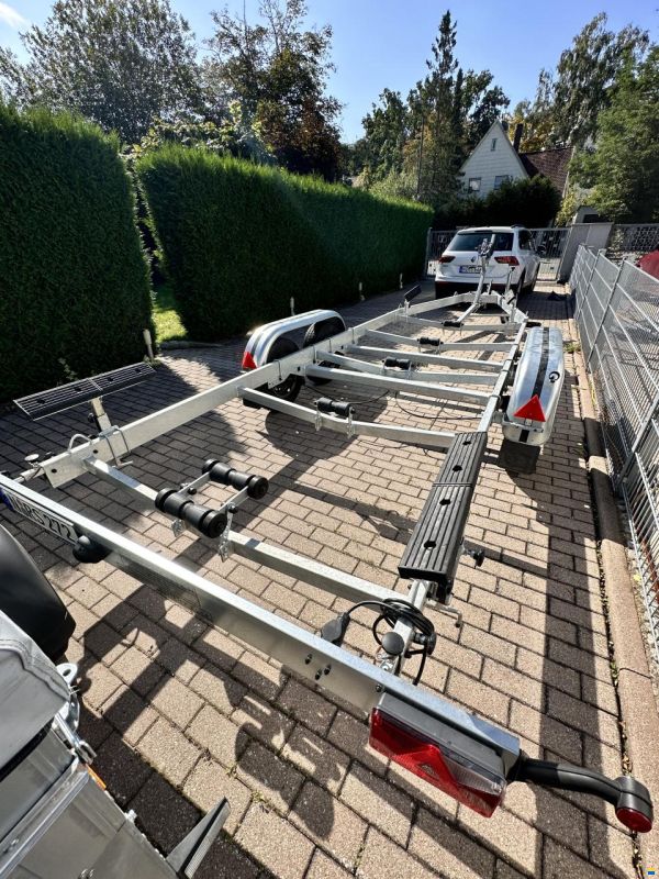 2021 WICK Trailer Motorboot Trailer 2700kg, gebrem. Tandem, EUR 3.999,-