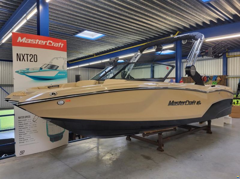 MasterCraft NXT20, EUR 126.000,-