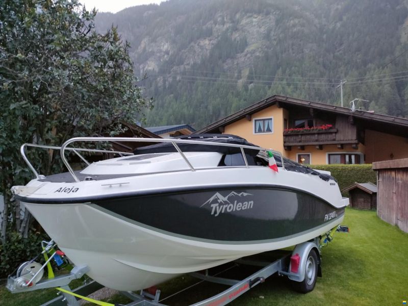 2022 Quicksilver Cabin 555, EUR 38.500,-