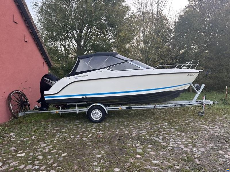 2014 Quicksilver Inflatables 645 Cabin to sell
