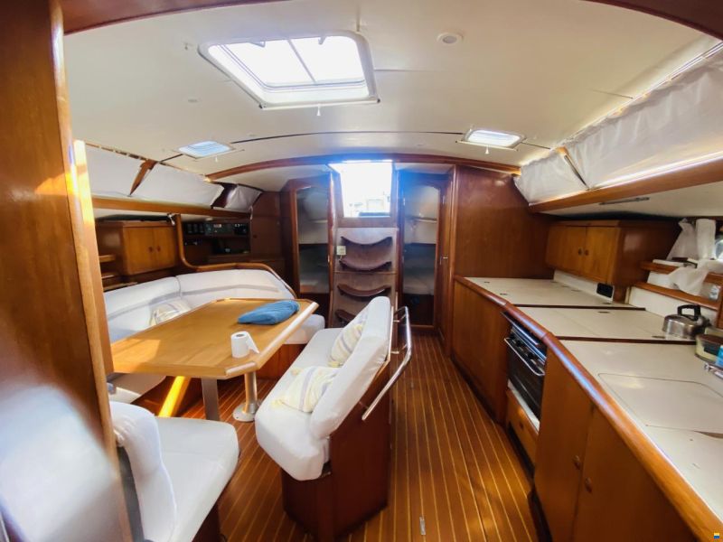 2000 Jeanneau 45.2, EUR 89.000,-