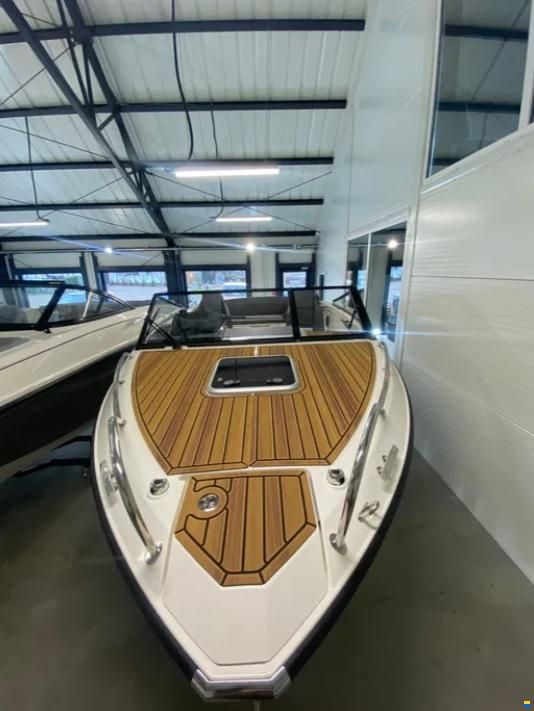 2022 Uttern D59, EUR 38.850,-