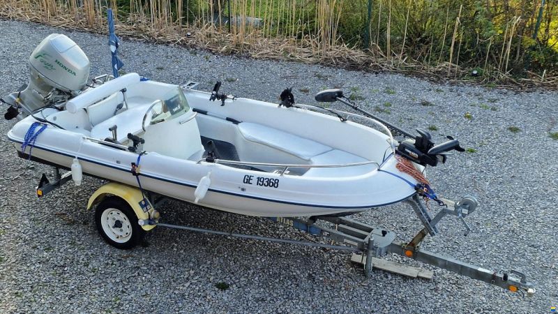 2005 Jeanneau Rigiflex Cap 400 Console, 10 000 CHF