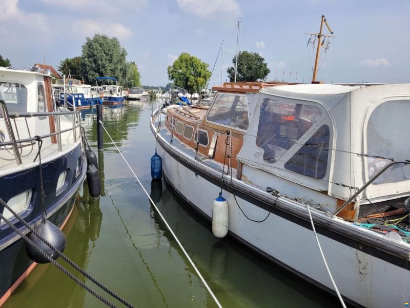 1972 Seahawk Motorsailer, EUR 100,-