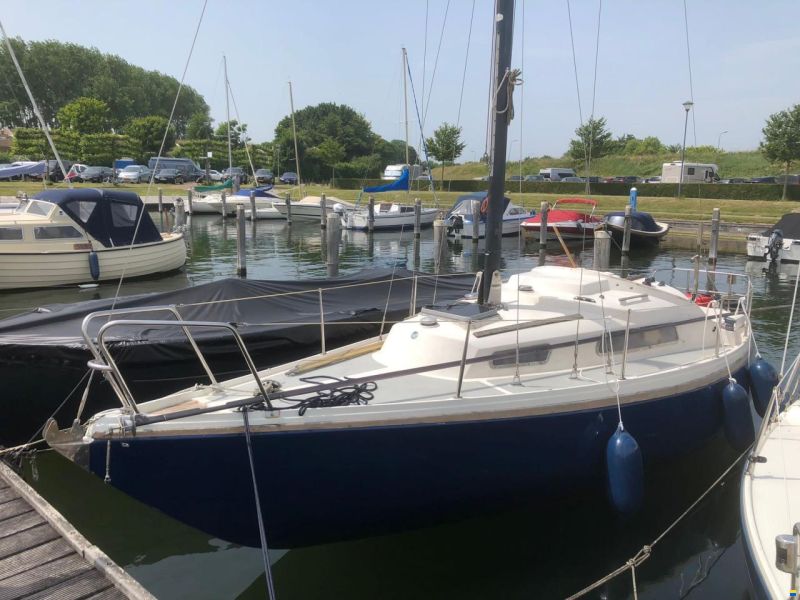 1977 Defender 27, EUR 3.500,-