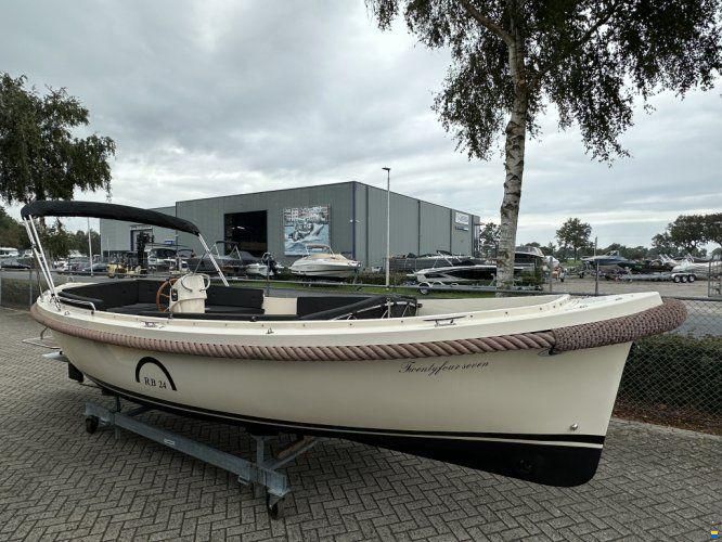 2011 Antaris RB 24, EUR 36.500,-