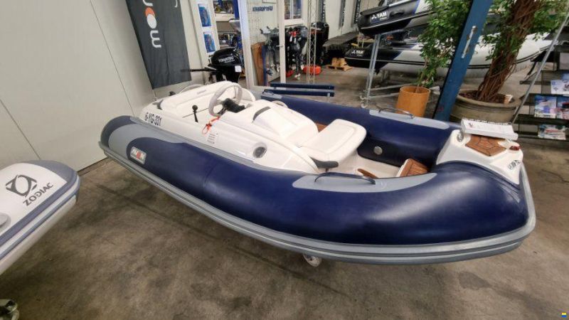 2008 Avon Seasport 320 Jet SC DL, EUR 10.500,-