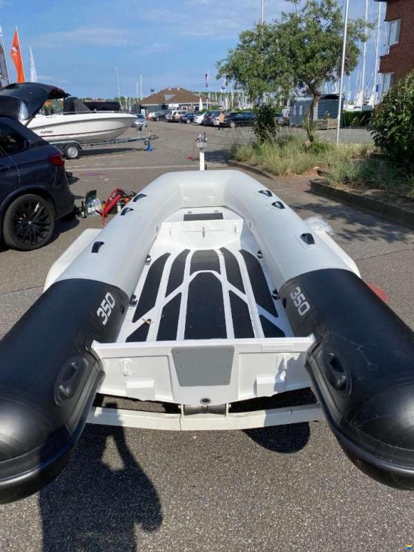 2023 Aquaspirit Spirit 350, EUR 3.990,-