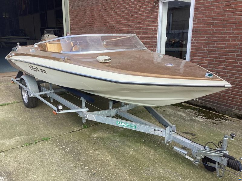 1900 Glastron Carlson CV-16-V8, EUR 100,-