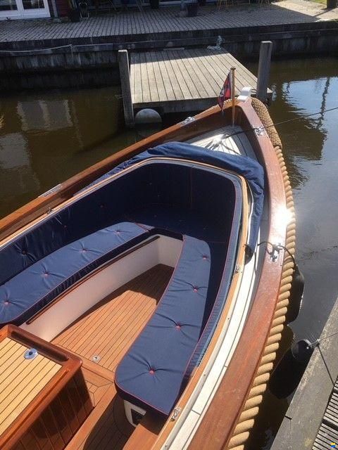 2000 One-Off Wajer Captains Launch, DKK 375.000,-