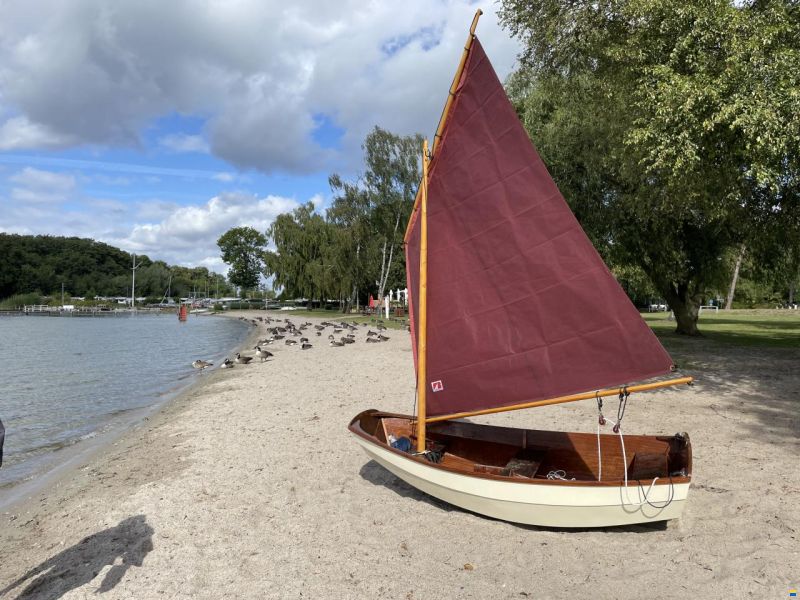 2018 Wooden Boats Nutshell Pram 7ft, EUR 899,-