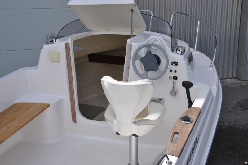 2009 Quicksilver 430 Cruiser, CHF 9.400,-