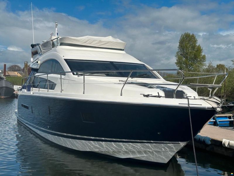 2013 Fairline Squadron 42- Flybridge, EUR 399.000,-