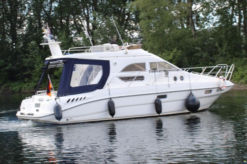 1995 Sealine F33 Flybridge, EUR 74.500,-