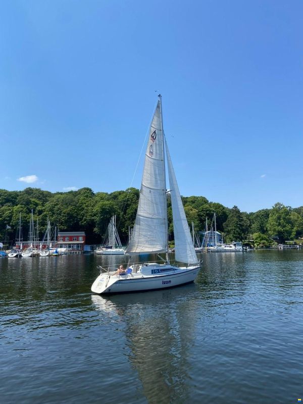 1990 Dehler 28s, 32 500 EUR