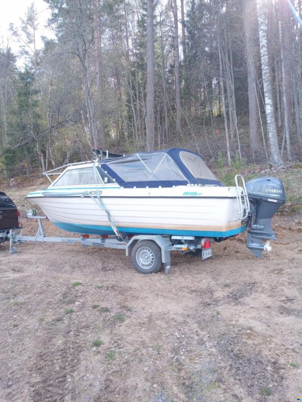 1988 Bella 560, EUR 8.850,-