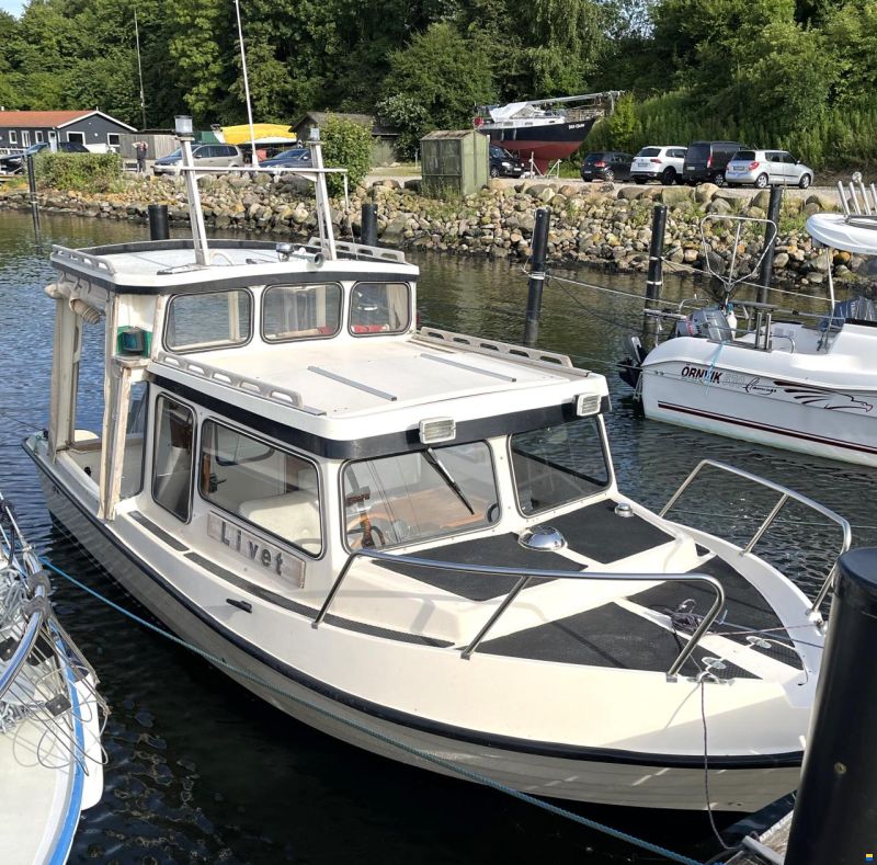 1989 Uttern 6000, DKK 64.000,-