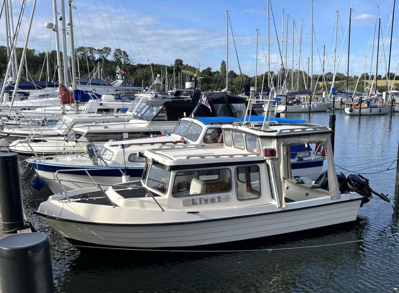 1989 Uttern 6000, DKK 64.000,-