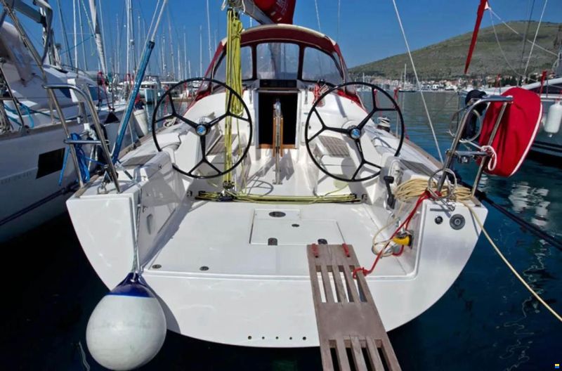 2013 Salona 35, EUR 72.000,-