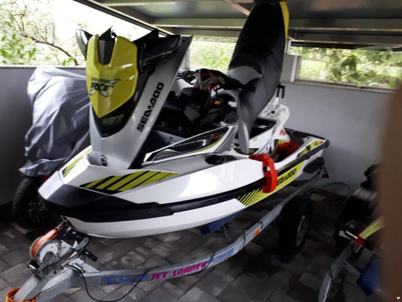 2016 Sea-Doo RXT 300 RS, EUR 8.900,-