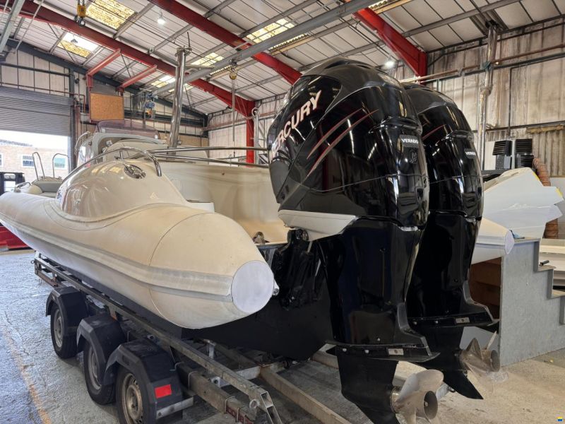 2007 Hunton 9m RIB, £ 50,000