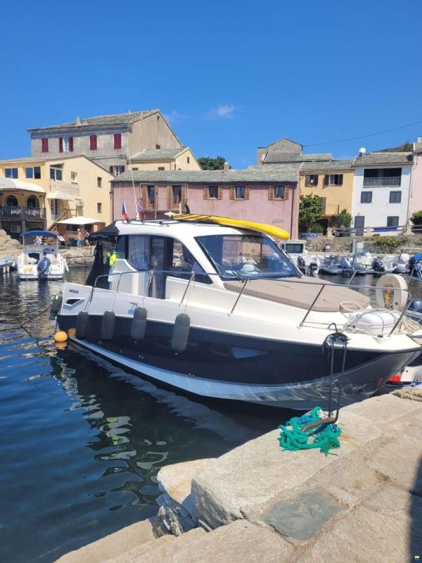 2019 Quicksilver 905, EUR 93.000,-