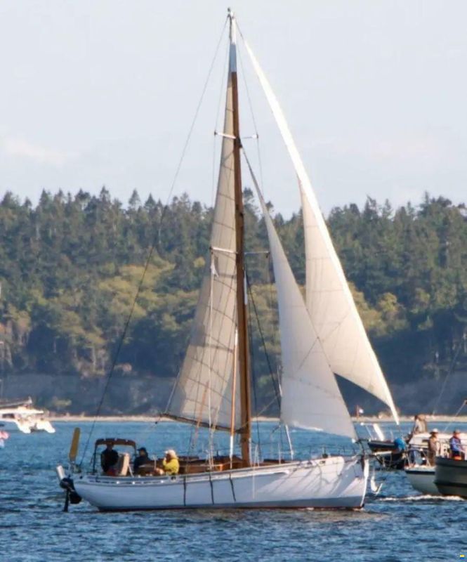 1987 Bristol Channel Cutter Lyle Hess 32, USD 49.000,-