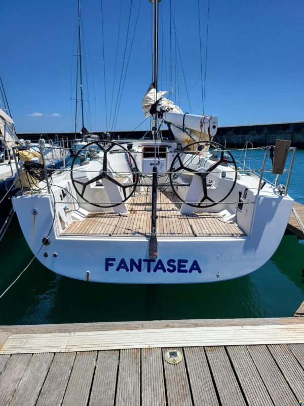 2009 Hanse 430C (Competition), EUR 99,000