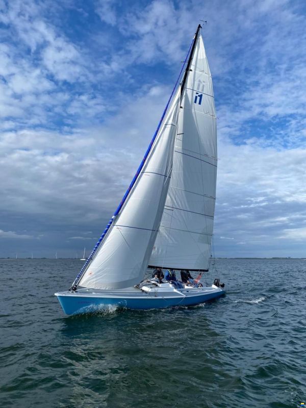 1991 11 meter one design, EUR 19.800,-