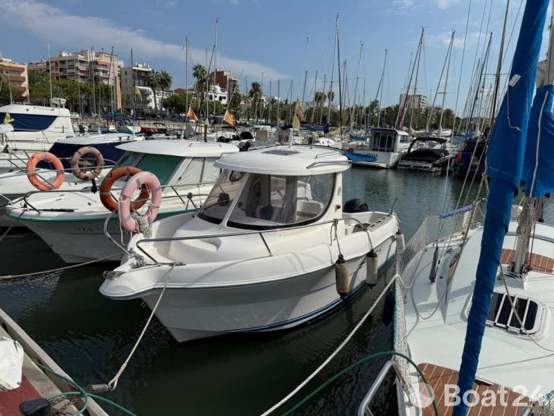Quicksilver 580 Pilothouse | BOOTE
