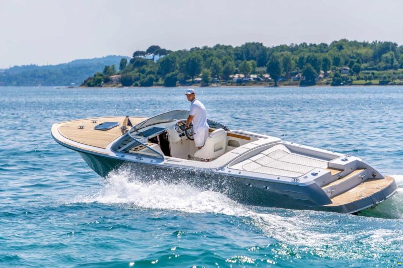 2025 Comitti Venezia 28 att köpa