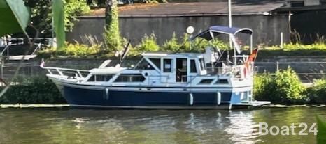 Sun Cruiser Stahlverdränger | BOOTE