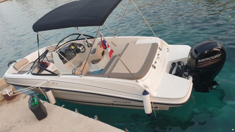 2019 Bayliner VR 5 OE Bowrider, EUR 30.000,-