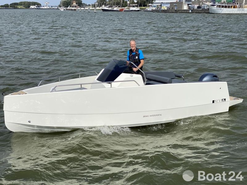 NUVA Yachts M6 Open | BOOTE