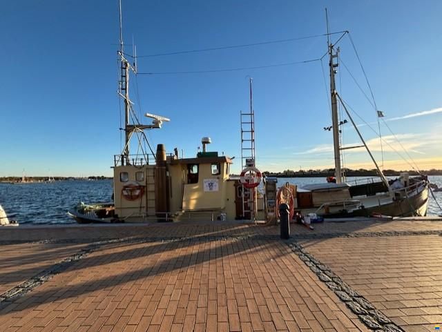 1930 Bdr. Nipper Træskib, DKK 645 000,-